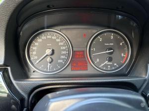 Melns BMW 330 2007 Alīta, ar dzinēja tilpumu 2.99 L un nobraukumu 212 tūkst. km par 6500 €, foto 8 vietnē AUTOMOTO.COM.LV