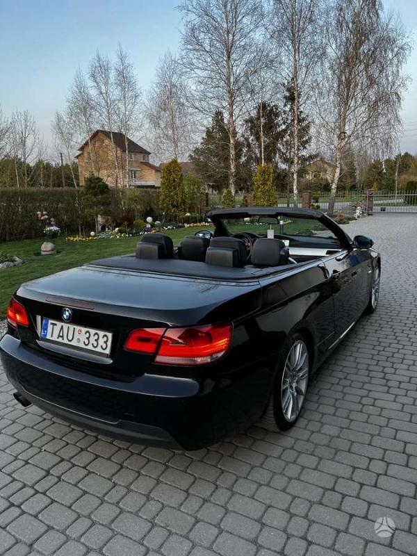 Melns BMW 330 2008 Marijampole, ar dzinēja tilpumu 3.00 L un nobraukumu 230 tūkst. km par 9900 €, foto 4 vietnē AUTOMOTO.COM.LV