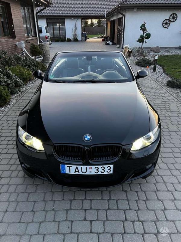 Melns BMW 330 2008 Marijampole, ar dzinēja tilpumu 3.00 L un nobraukumu 230 tūkst. km par 9900 €, foto 5 vietnē AUTOMOTO.COM.LV