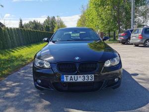 Melns BMW 330 2008 Marijampole, ar dzinēja tilpumu 3.00 L un nobraukumu 230 tūkst. km par 9900 €, foto 12 vietnē AUTOMOTO.COM.LV