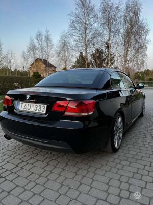 Melns BMW 330 2008 Marijampole, ar dzinēja tilpumu 3.00 L un nobraukumu 230 tūkst. km par 9900 €, foto 16 vietnē AUTOMOTO.COM.LV
