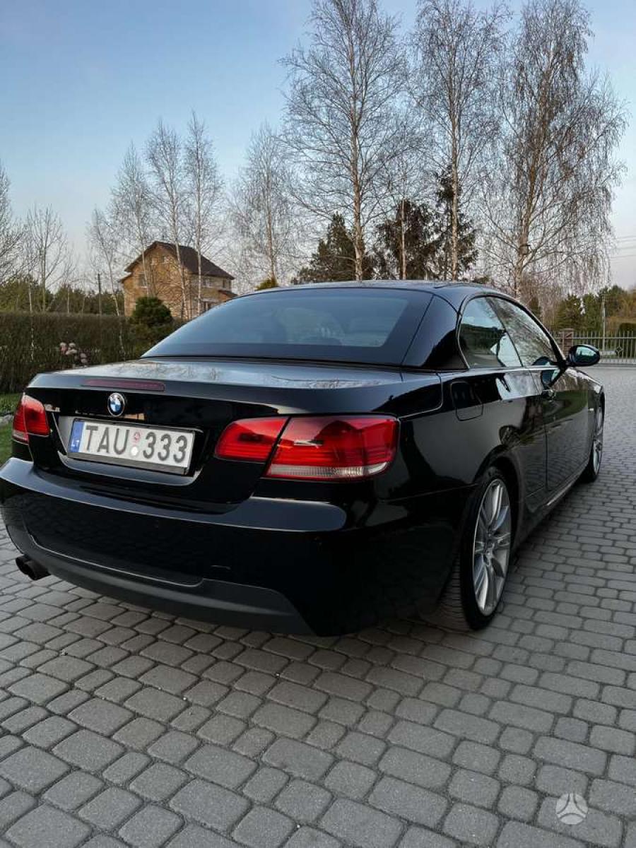 Melns BMW 330 2008 Marijampole, ar dzinēja tilpumu 3.00 L un nobraukumu 230 tūkst. km par 9900 €, foto 16 vietnē AUTOMOTO.COM.LV