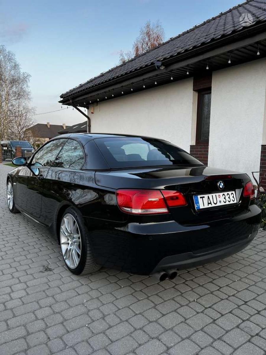 Melns BMW 330 2008 Marijampole, ar dzinēja tilpumu 3.00 L un nobraukumu 230 tūkst. km par 9900 €, foto 18 vietnē AUTOMOTO.COM.LV