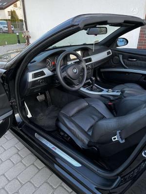 Melns BMW 330 2008 Marijampole, ar dzinēja tilpumu 3.00 L un nobraukumu 230 tūkst. km par 9900 €, foto 23 vietnē AUTOMOTO.COM.LV