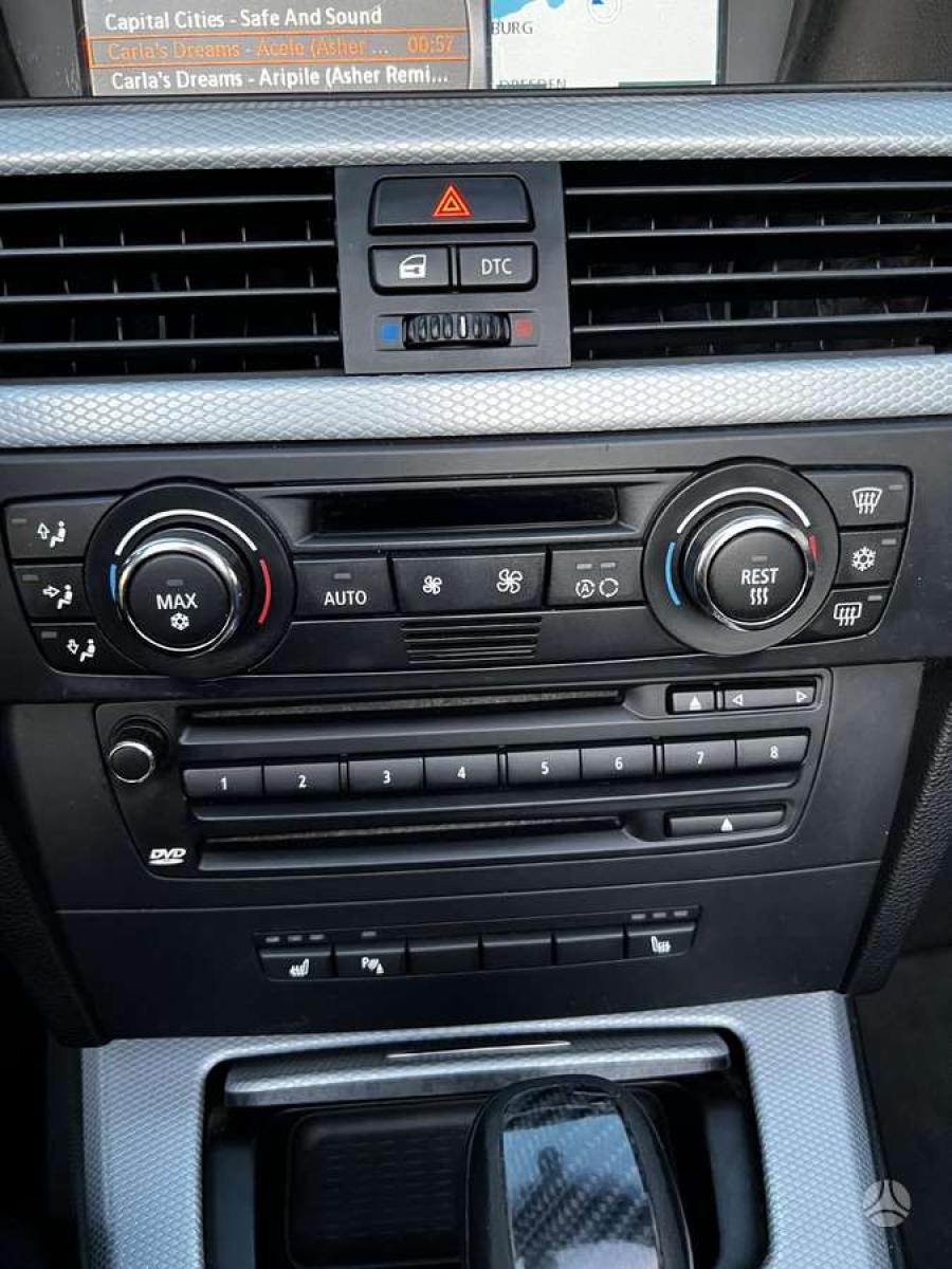 Melns BMW 330 2008 Marijampole, ar dzinēja tilpumu 3.00 L un nobraukumu 230 tūkst. km par 9900 €, foto 32 vietnē AUTOMOTO.COM.LV