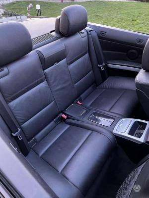 Melns BMW 330 2008 Marijampole, ar dzinēja tilpumu 3.00 L un nobraukumu 230 tūkst. km par 9900 €, foto 34 vietnē AUTOMOTO.COM.LV