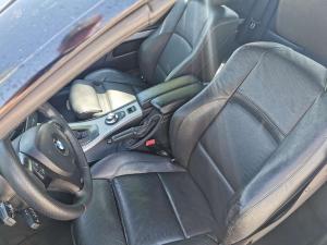 Melns BMW 330 2008 Marijampole, ar dzinēja tilpumu 3.00 L un nobraukumu 230 tūkst. km par 9900 €, foto 38 vietnē AUTOMOTO.COM.LV