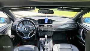 Melns BMW 330 2008 Tallina, ar dzinēja tilpumu 3.00 L un nobraukumu 323 tūkst. km par 7399 €, foto 20 vietnē AUTOMOTO.COM.LV