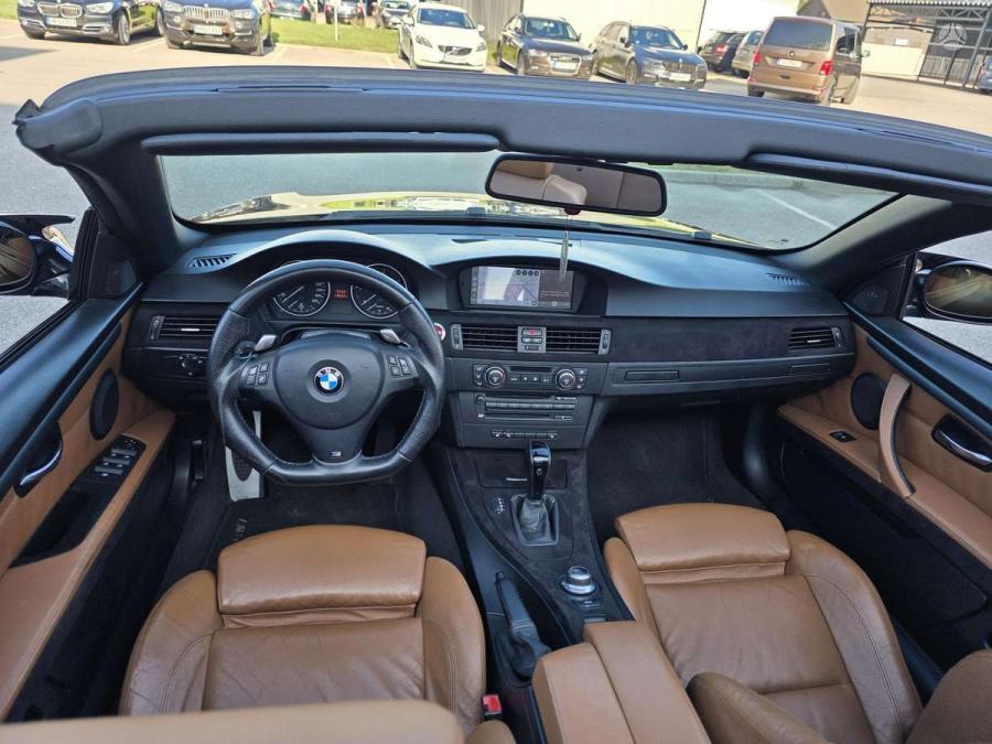 Melns BMW 330 2008 Jonava, ar dzinēja tilpumu 2.99 L un nobraukumu 268 tūkst. km par 8499 €, foto 19 vietnē AUTOMOTO.COM.LV