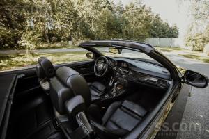 Black BMW 330 2011 in Riga, with an engine capacity of 3.00 L and mileage of 0 thousand km for 11990 €, photo 9 on AUTOMOTO.COM.LV
