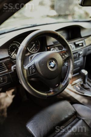 Black BMW 330 2011 in Riga, with an engine capacity of 3.00 L and mileage of 0 thousand km for 11990 €, photo 10 on AUTOMOTO.COM.LV
