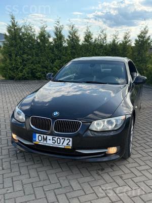 Black BMW 330 2012 in Rezekne, with an engine capacity of 3.00 L and mileage of 280 thousand km for 12700 €, photo  on AUTOMOTO.COM.LV
