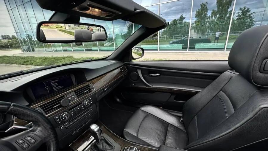 Melns BMW 330 2012 Rēzekne, ar dzinēja tilpumu 3.00 L un nobraukumu 272 tūkst. km par 12990 €, foto 13 vietnē AUTOMOTO.COM.LV