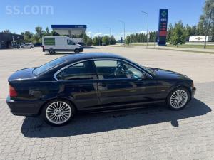Melns BMW 330 2001 Rīga, ar dzinēja tilpumu 3.00 L un nobraukumu 283 tūkst. km par 3950 €, foto 4 vietnē AUTOMOTO.COM.LV