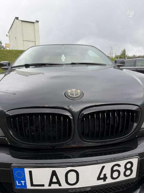 Melns BMW 330 2003 Viļņa, ar dzinēja tilpumu 2.99 L un nobraukumu 394 tūkst. km par 4400 €, foto 8 vietnē AUTOMOTO.COM.LV