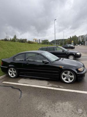 Black BMW 330 2003 in Vilnius, with an engine capacity of 2.99 L and mileage of 394 thousand km for 4400 €, photo 12 on AUTOMOTO.COM.LV