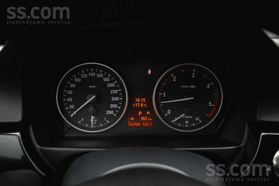 Черный БМВ 330 2006 в Елгава, объемом двигателя 3.00 л и пробегом 360 тыс. км за 5900 €, фото 16 на AUTOMOTO.COM.LV