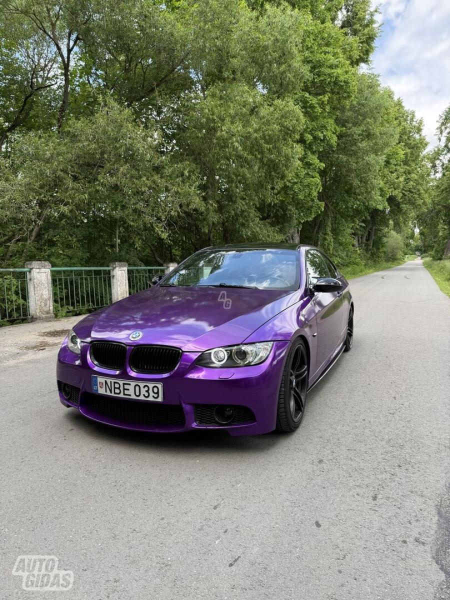 Melns BMW 330 2007 Šauļi, ar dzinēja tilpumu 3.00 L un nobraukumu 354 tūkst. km par 7200 €, foto 1 vietnē AUTOMOTO.COM.LV
