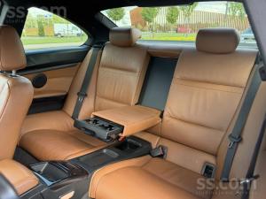Melns BMW 330 2007 Ventspils, ar dzinēja tilpumu 3.00 L un nobraukumu 337 tūkst. km par 6500 €, foto 6 vietnē AUTOMOTO.COM.LV