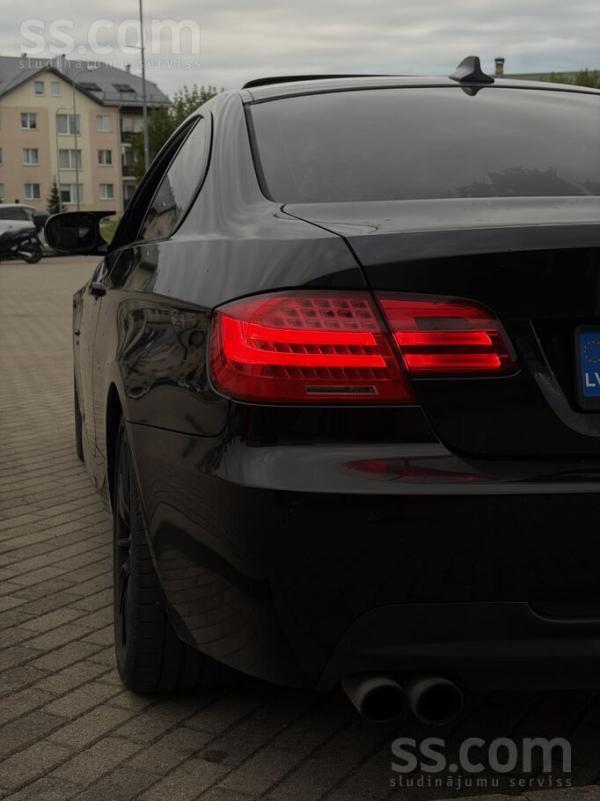 Melns BMW 330 2012 Rīga, ar dzinēja tilpumu 3.00 L un nobraukumu 324 tūkst. km par 13000 €, foto 6 vietnē AUTOMOTO.COM.LV