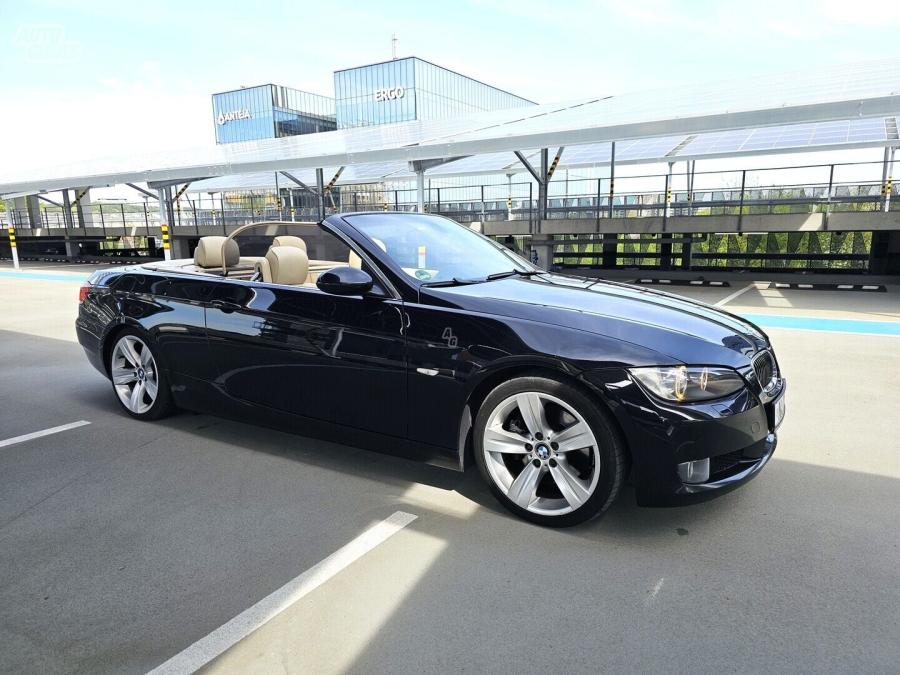 Black BMW 330 2007 in Vilnius, with an engine capacity of 3.00 L and mileage of 309 thousand km for 8800 €, photo 9 on AUTOMOTO.COM.LV