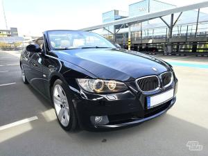 Black BMW 330 2007 in Vilnius, with an engine capacity of 3.00 L and mileage of 309 thousand km for 8800 €, photo 10 on AUTOMOTO.COM.LV