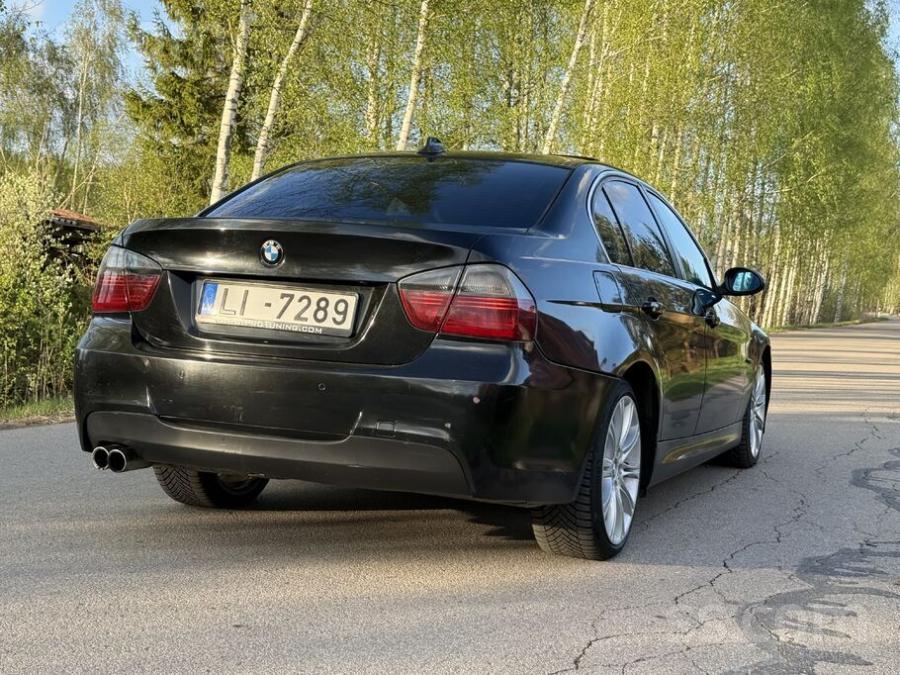 Melns BMW 330 2007 Rīga, ar dzinēja tilpumu 3.00 L un nobraukumu 266 tūkst. km par 4250 €, foto 6 vietnē AUTOMOTO.COM.LV