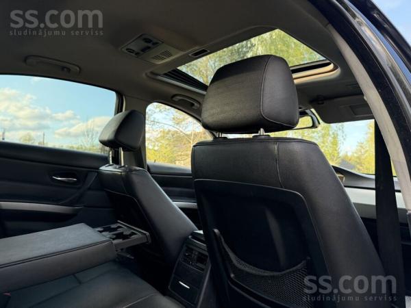 Black BMW 330 2007 in Riga, with an engine capacity of 3.00 L and mileage of 266 thousand km for 4250 €, photo 7 on AUTOMOTO.COM.LV