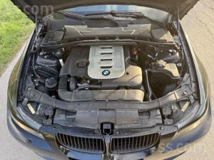 Melns BMW 330 2007 Rīga, ar dzinēja tilpumu 3.00 L un nobraukumu 266 tūkst. km par 4250 €, foto 13 vietnē AUTOMOTO.COM.LV