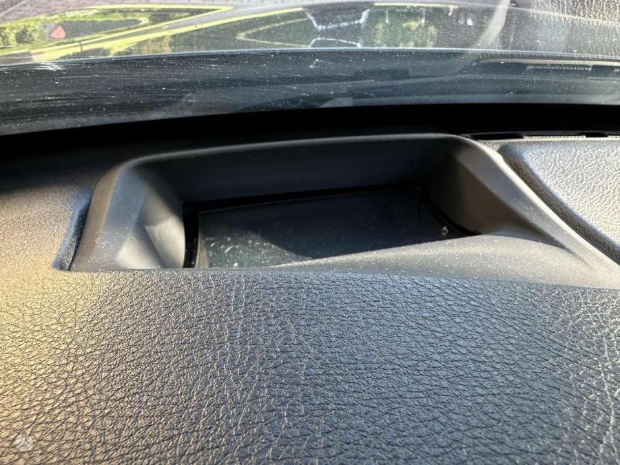 Черный БМВ 330 2014 в Каунас, объемом двигателя 2.99 л и пробегом 267 тыс. км за 12500 €, фото 20 на AUTOMOTO.COM.LV