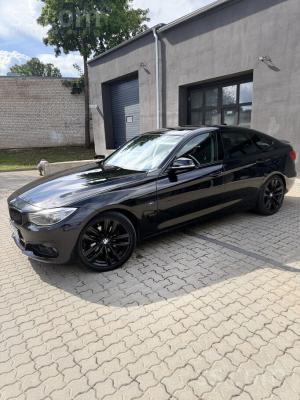 Black BMW 330 2014 in Kuldiga, with an engine capacity of 3.00 L and mileage of 207 thousand km for 15100 €, photo 4 on AUTOMOTO.COM.LV