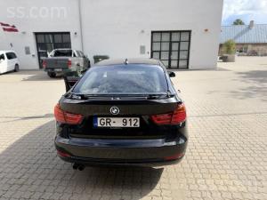 Black BMW 330 2014 in Kuldiga, with an engine capacity of 3.00 L and mileage of 207 thousand km for 15100 €, photo 6 on AUTOMOTO.COM.LV
