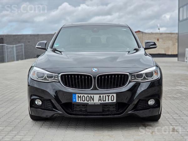 Black BMW 330 2015 in Liepaja, with an engine capacity of 3.00 L and mileage of 224 thousand km for 13290 €, photo 3 on AUTOMOTO.COM.LV