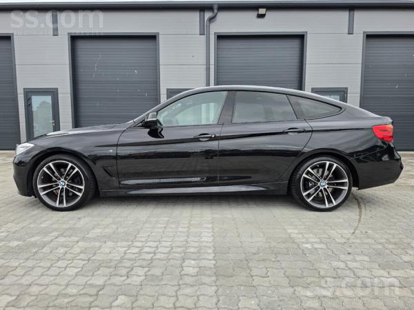 Black BMW 330 2015 in Liepaja, with an engine capacity of 3.00 L and mileage of 224 thousand km for 13290 €, photo 9 on AUTOMOTO.COM.LV