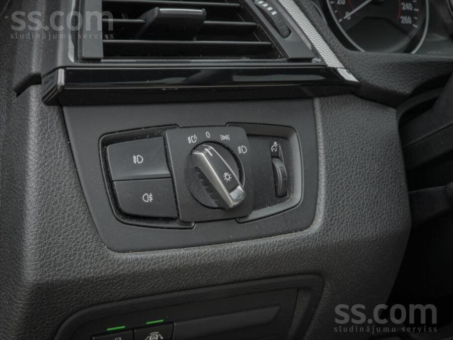 Melns BMW 330 2015 Liepāja, ar dzinēja tilpumu 3.00 L un nobraukumu 224 tūkst. km par 13290 €, foto 20 vietnē AUTOMOTO.COM.LV