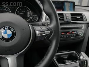 Melns BMW 330 2015 Liepāja, ar dzinēja tilpumu 3.00 L un nobraukumu 224 tūkst. km par 13290 €, foto 24 vietnē AUTOMOTO.COM.LV