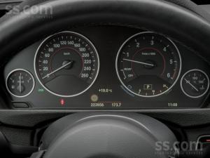 Melns BMW 330 2015 Liepāja, ar dzinēja tilpumu 3.00 L un nobraukumu 224 tūkst. km par 13290 €, foto 26 vietnē AUTOMOTO.COM.LV