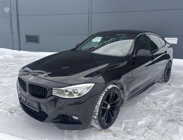Black BMW 330 2016 in Vilnius, with an engine capacity of 2.99 L and mileage of 200 thousand km for 13590 €, photo 1 on AUTOMOTO.COM.LV