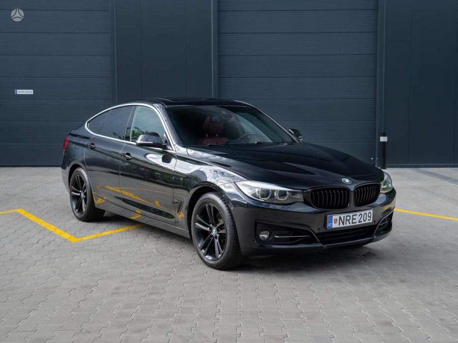 Black BMW 330 2017 in Vilnius, with an engine capacity of 2.00 L and mileage of 233 thousand km for 11850 €, photo 1 on AUTOMOTO.COM.LV