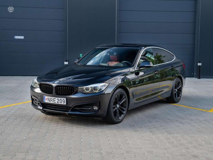 Black BMW 330 2017 in Vilnius, with an engine capacity of 2.00 L and mileage of 233 thousand km for 11850 €, photo 6 on AUTOMOTO.COM.LV