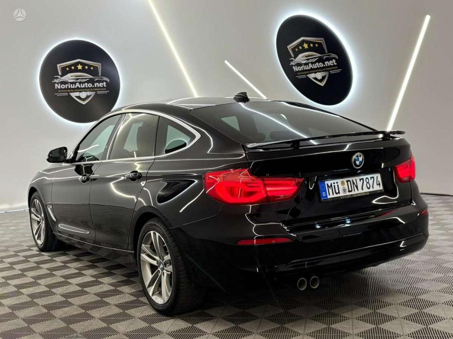 Black BMW 330 2018 in Marijampole, with an engine capacity of 2.99 L and mileage of 202 thousand km for 15999 €, photo 36 on AUTOMOTO.COM.LV
