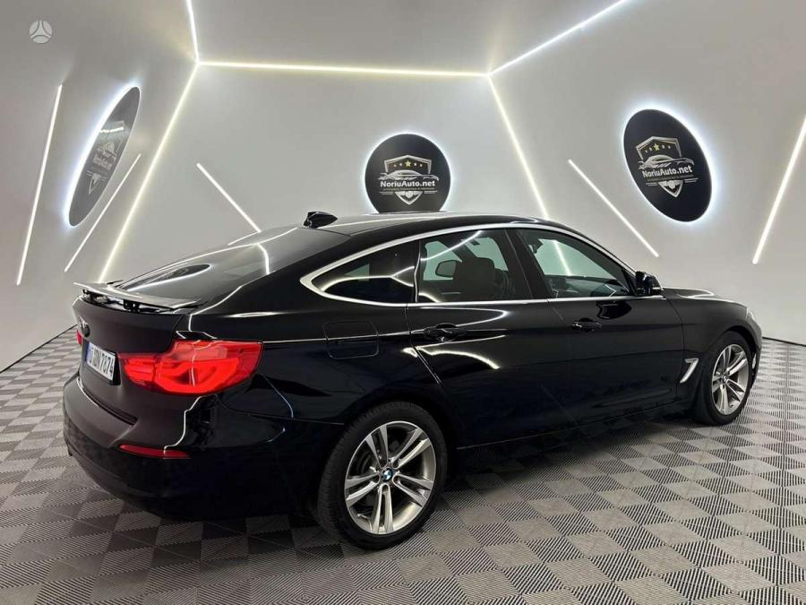 Melns BMW 330 2018 Marijampole, ar dzinēja tilpumu 2.99 L un nobraukumu 202 tūkst. km par 15250 €, foto 24 vietnē AUTOMOTO.COM.LV