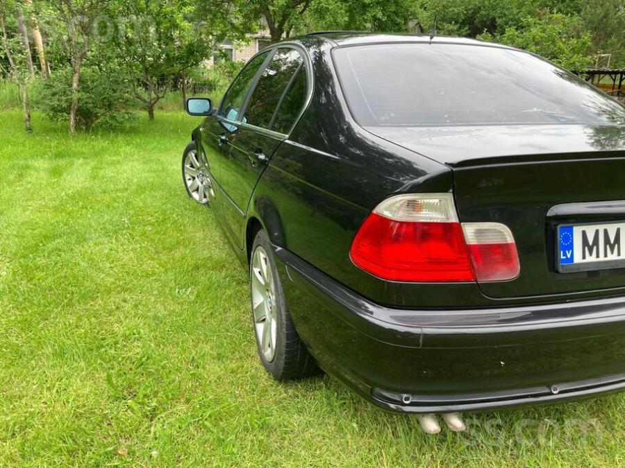 Melns BMW 330 1999 Daugavpils, ar dzinēja tilpumu 3.00 L un nobraukumu 277 tūkst. km par 3000 €, foto 15 vietnē AUTOMOTO.COM.LV