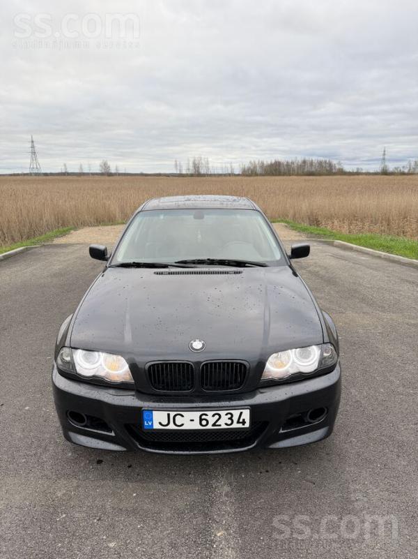 Black BMW 330 2000 in Liepaja, with an engine capacity of 3.00 L and mileage of 384 thousand km for 2750 €, photo 2 on AUTOMOTO.COM.LV