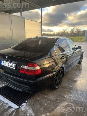 Black BMW 330 2001 in Riga, with an engine capacity of 3.00 L and mileage of 430 thousand km for 2600 €, photo 5 on AUTOMOTO.COM.LV
