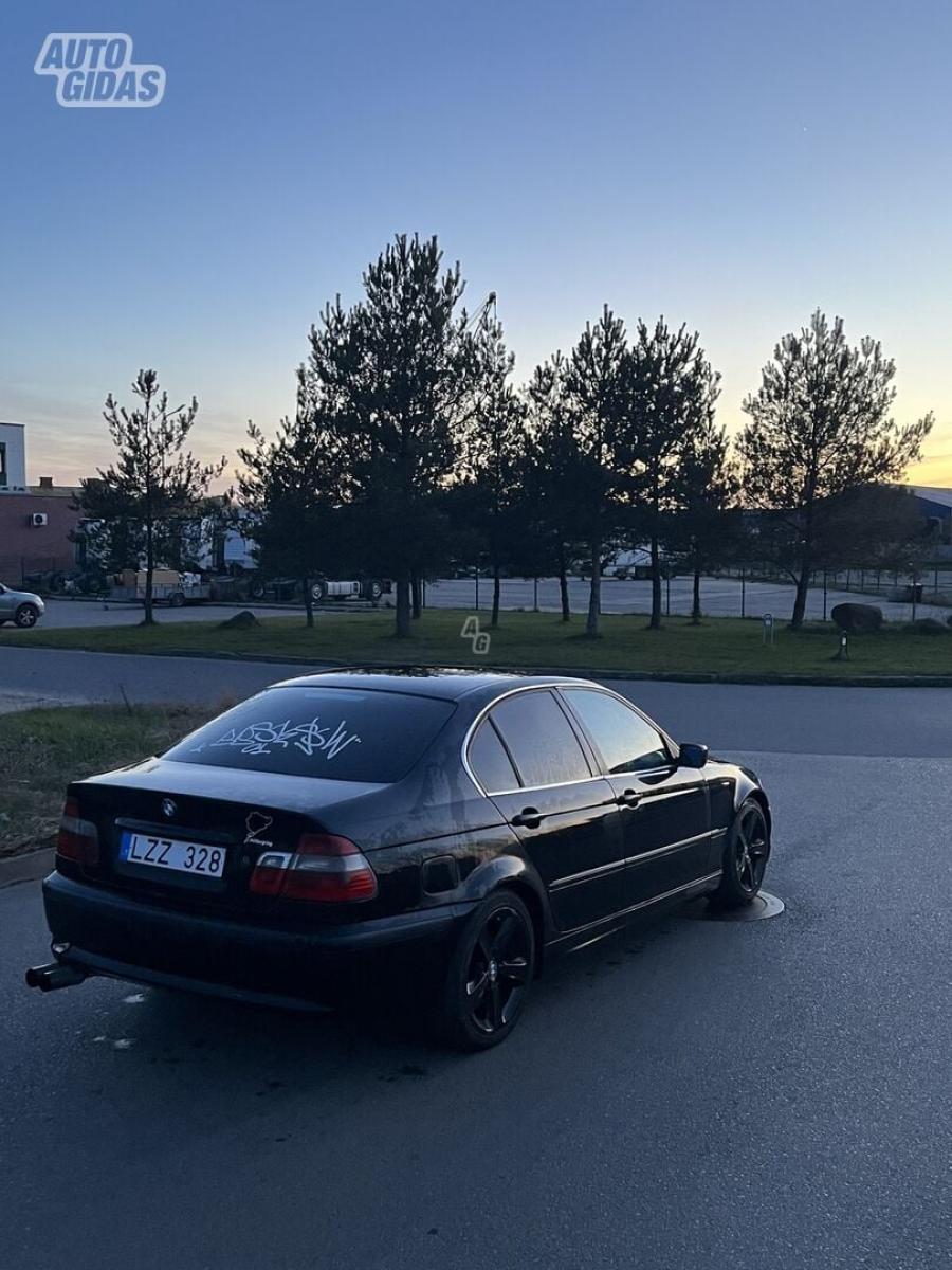 Black BMW 330 2001 in Klaipeda, with an engine capacity of 2.90 L and mileage of 313 thousand km for 1750 €, photo 6 on AUTOMOTO.COM.LV