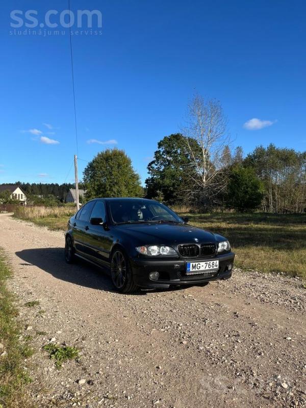 Melns BMW 330 2001 Valmiera, ar dzinēja tilpumu 3.00 L un nobraukumu 330 tūkst. km par 2800 €, foto 1 vietnē AUTOMOTO.COM.LV