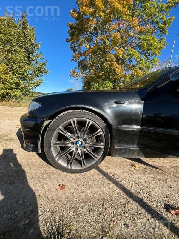 Melns BMW 330 2001 Valmiera, ar dzinēja tilpumu 3.00 L un nobraukumu 330 tūkst. km par 2800 €, foto 8 vietnē AUTOMOTO.COM.LV