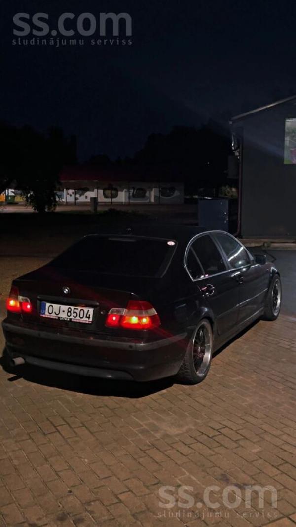 Melns BMW 330 2001 Jelgava, ar dzinēja tilpumu 3.00 L un nobraukumu 467 tūkst. km par 1850 €, foto 7 vietnē AUTOMOTO.COM.LV