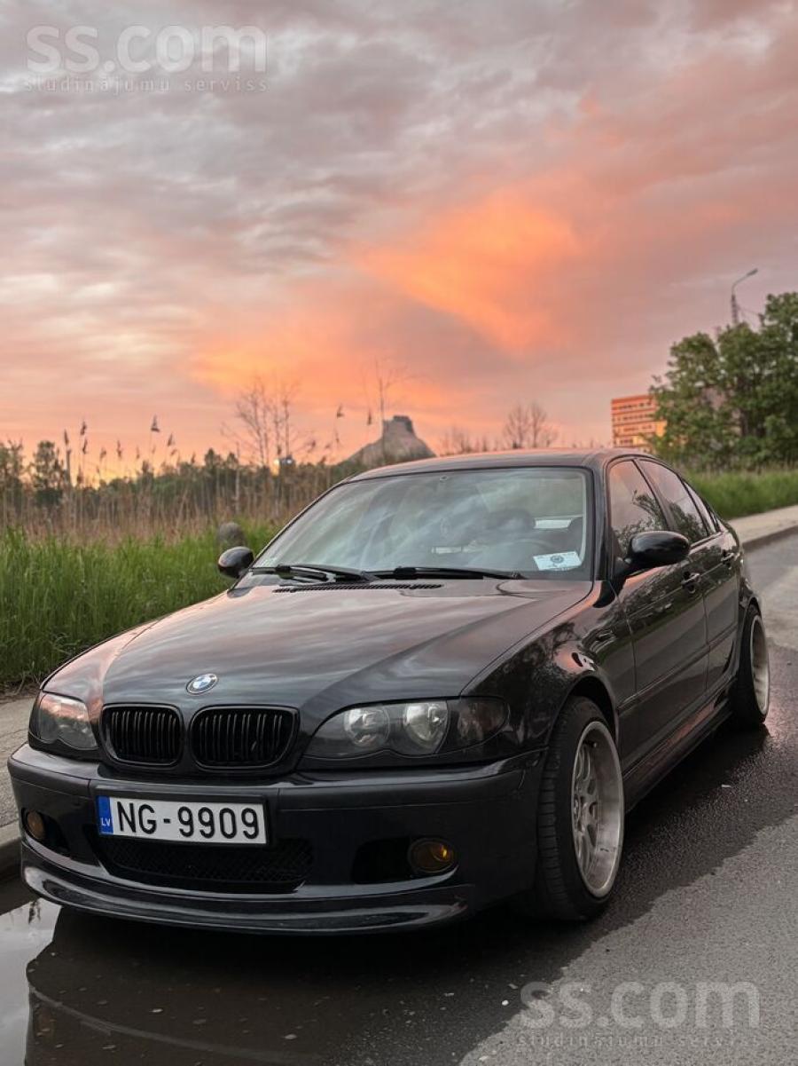 Melns BMW 330 2002 Jūrmala, ar dzinēja tilpumu 3.00 L un nobraukumu 345 tūkst. km par 4000 €, foto 1 vietnē AUTOMOTO.COM.LV